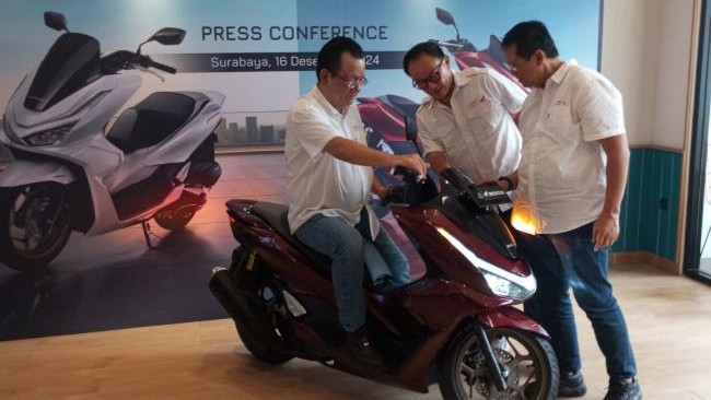 Honda Community - New Honda PCX160 Diluncurkan Dalam 3 Tipe, Rentang ...